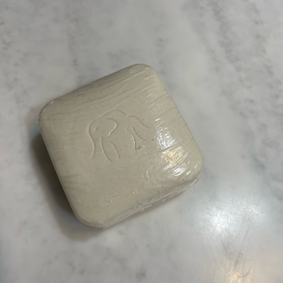 Skincare | Drunk Elephant Pekee Facial Bar | Poshmark